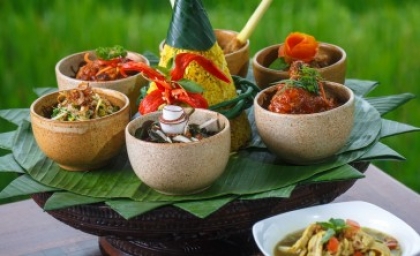 Indonesian Rijsttafel by The Chedi Club Tanah Gajah | TripZillaSTAYS